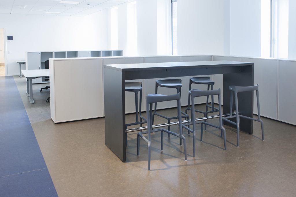 Fumac - MEETING | Fine højborde